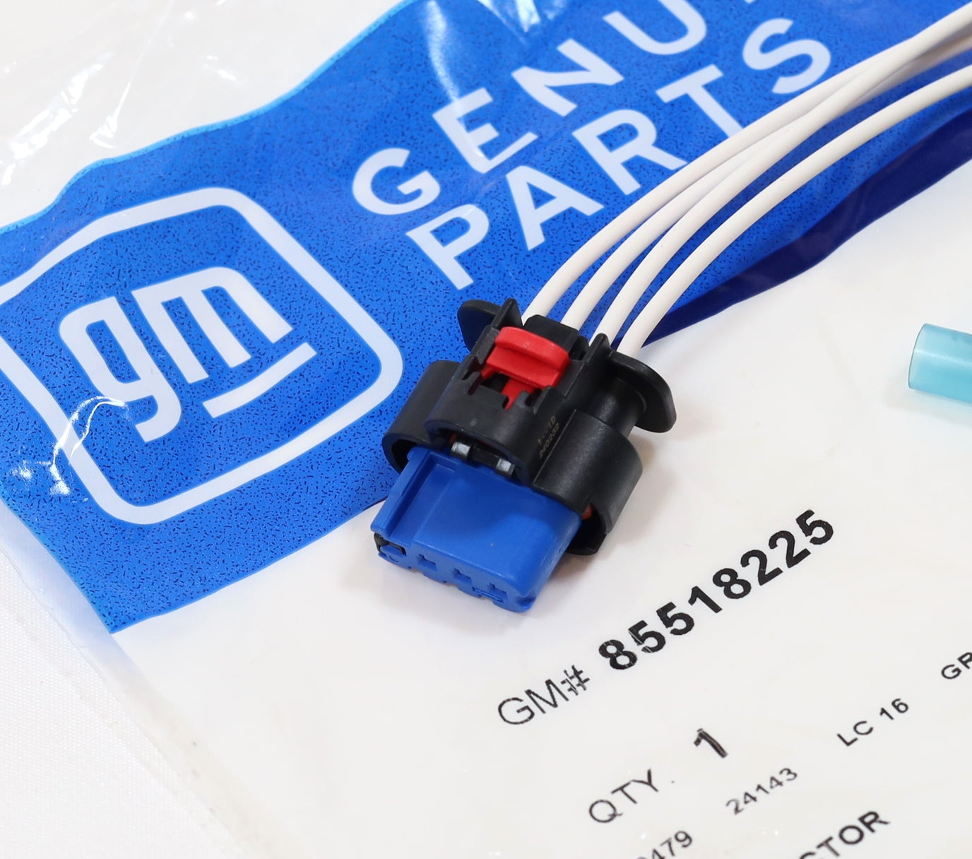 2017–2025 L5P Duramax 6.6L Fuel Pressure Sensor Connector Genuine GM 8 ...